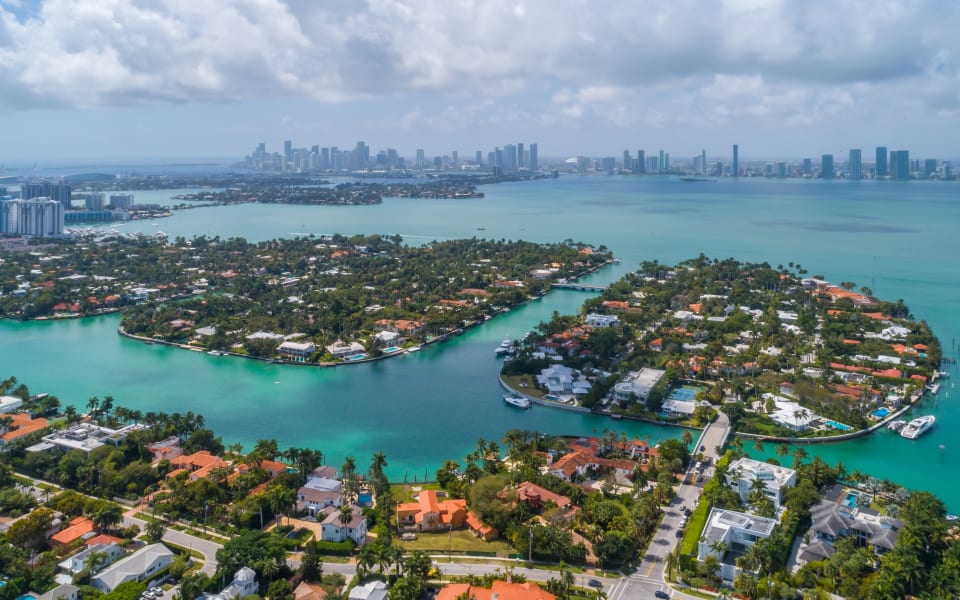Sunset Islands | Neighborhood Guide | Jeff Miller Group | Miami Beach ...