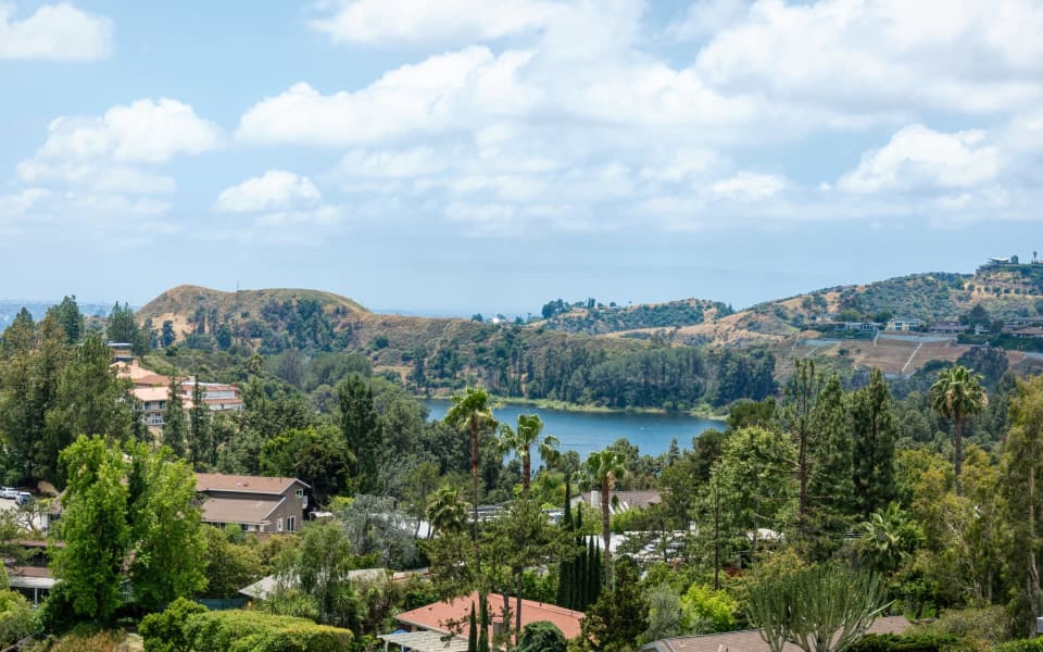 Toluca Lake | Area Guide