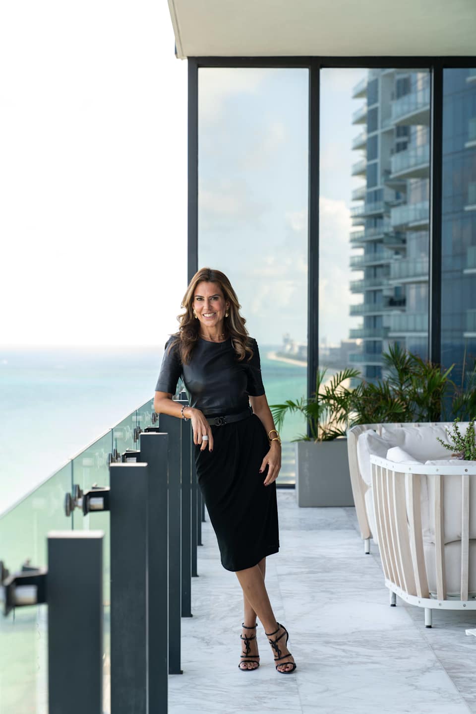 Mariana Niro Team | Serhant