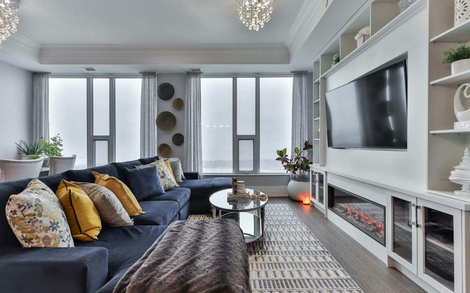 How to Buy a Luxury Home | Blog | Brian Merrick Team | Brian Merrick