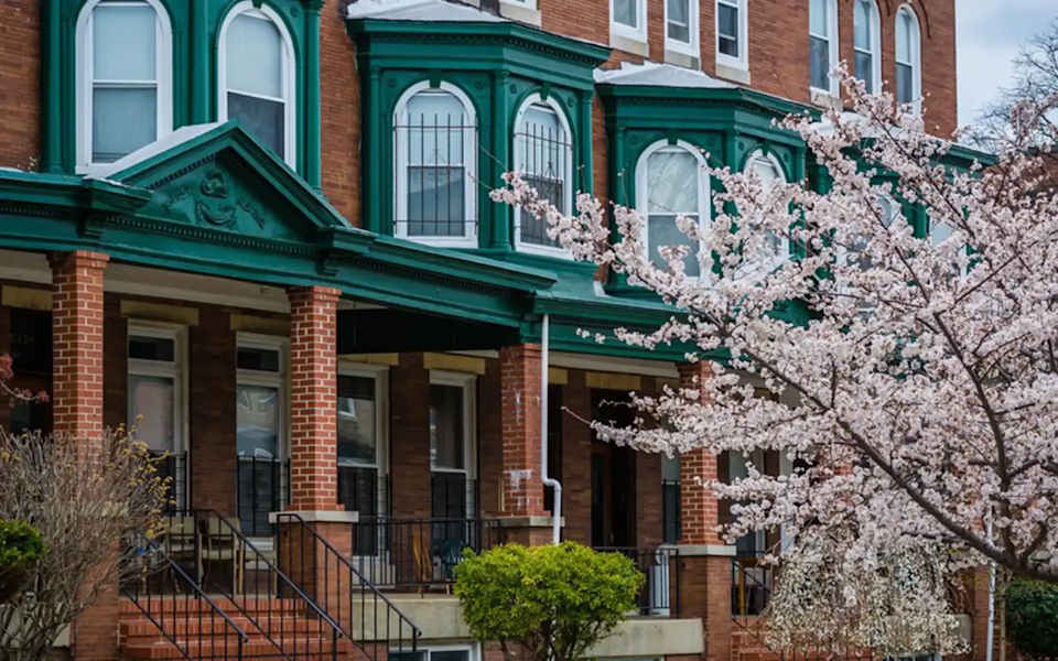 Eagle Harbor | Neighborhood Guide | Keri Shull Team