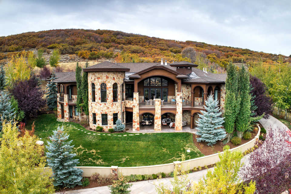 7633 Purple Sage Real Estate Listing | The Malibu Life