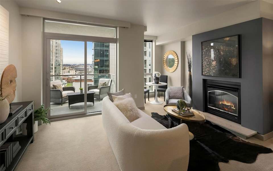 Mastering the Art of Real Estate Negotiation | Blog | Mary Pong