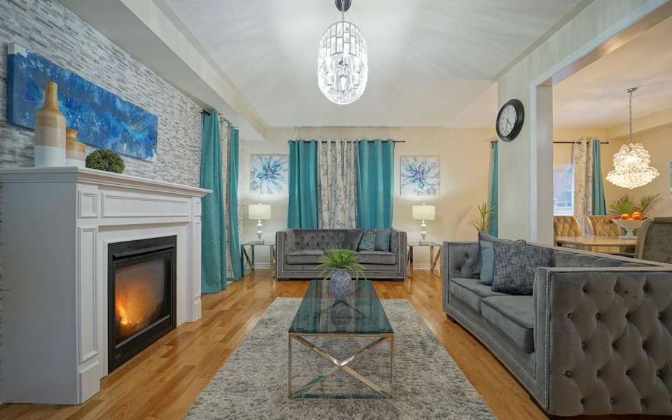 Discover the Diverse Architecture | Keri Shull Team