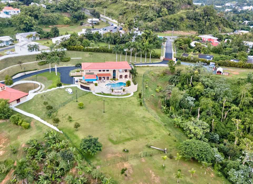 Explore and Experience Guaynabo | Neighborhood Guide