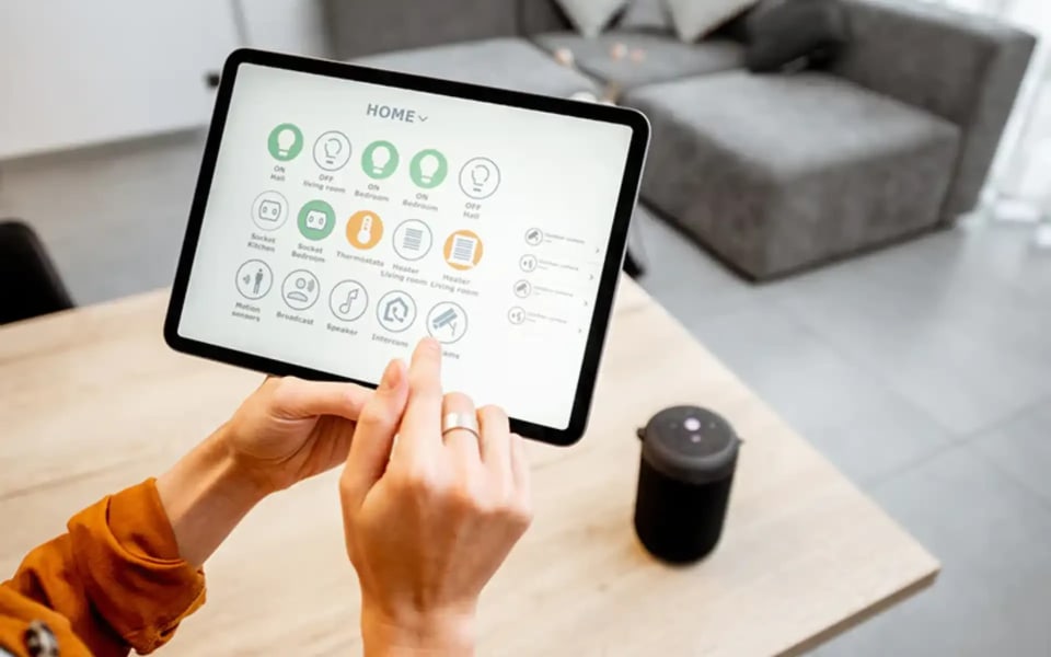 15 Best Smart Features to Upgrade Your Luxury Home | Blog