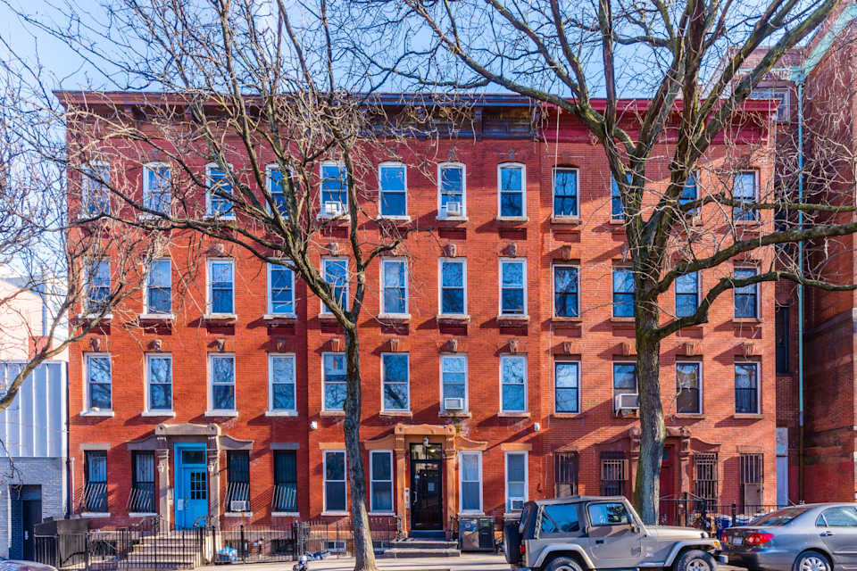23 Adelphi Street | Exodus Capital | New York Investment Firm