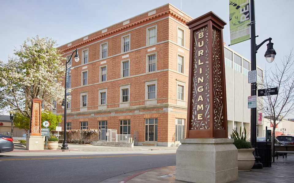 Burlingame | Neighborhood Guide