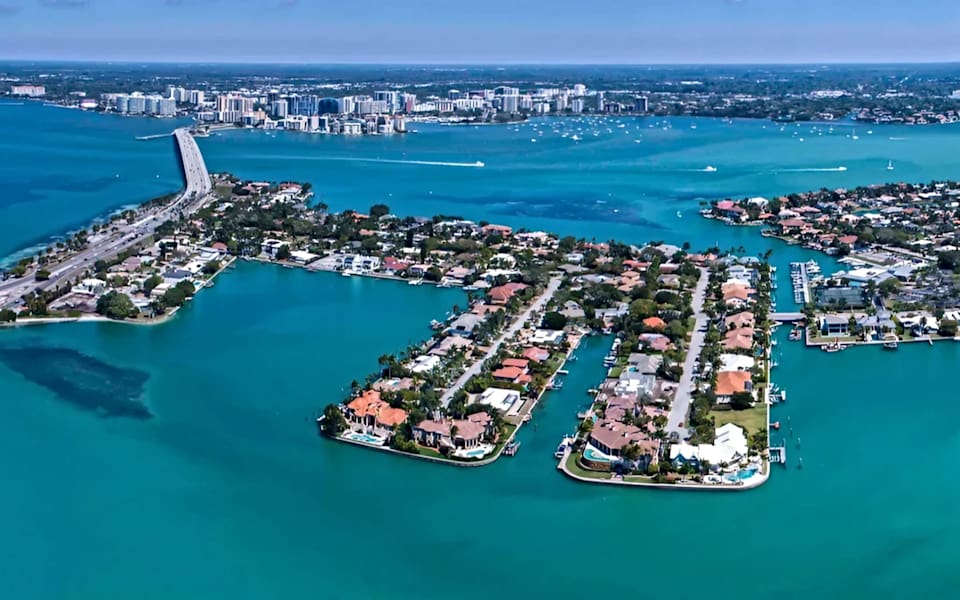 Bird Key | Neighborhood Guide