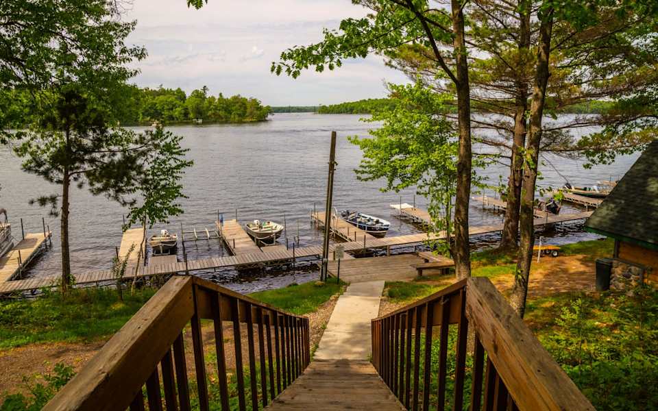 Long Lake | Area Guide | Leyendecker Luxury Real Estate
