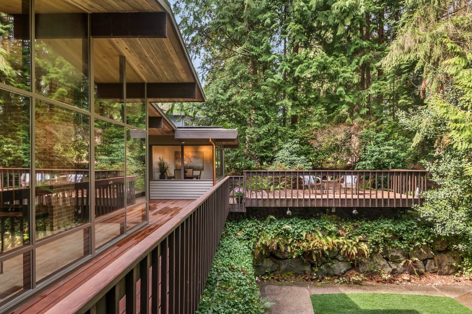 Mid-Century Architecture: 5 Defining Characteristics that make it MCM ... Mid-Century Architecture: 5 Defining Characteristics that make it MCM ...
