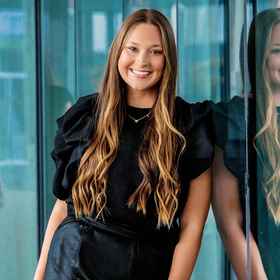 About Zoe Vanarsdel | The Collective Living Group Co.