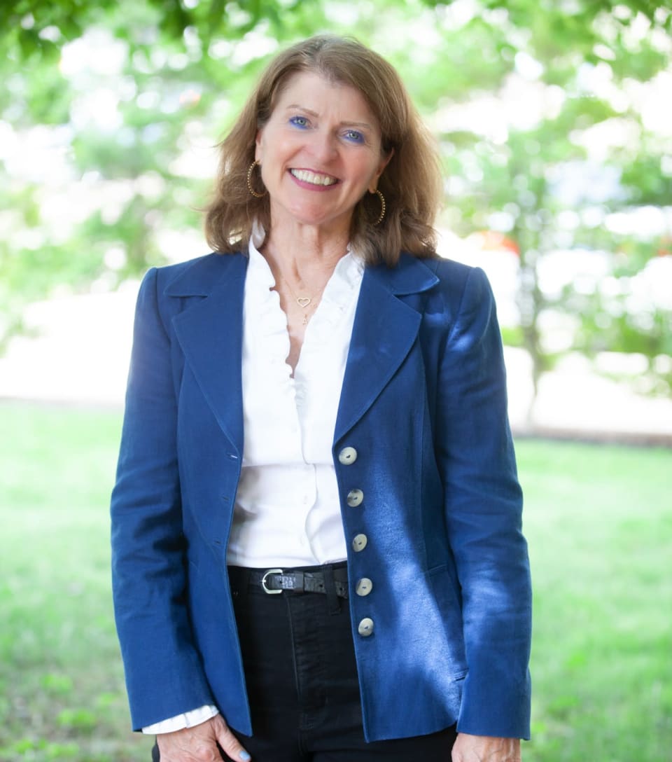 About Ann Gold | The Warner Hall Group