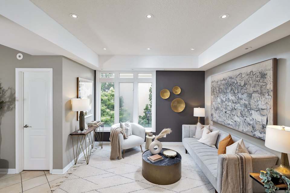 SOLD: The Gardens At Queen Townhouse! | Barry Cohen Homes