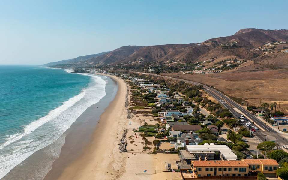 Living in Malibu, CA: Neighborhood Guide | Tom Dolezel