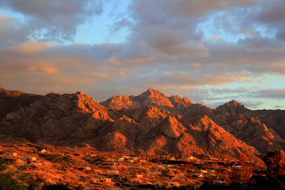 Living in Oro Valley, AZ: Neighborhood Guide | Beth Eisenmann