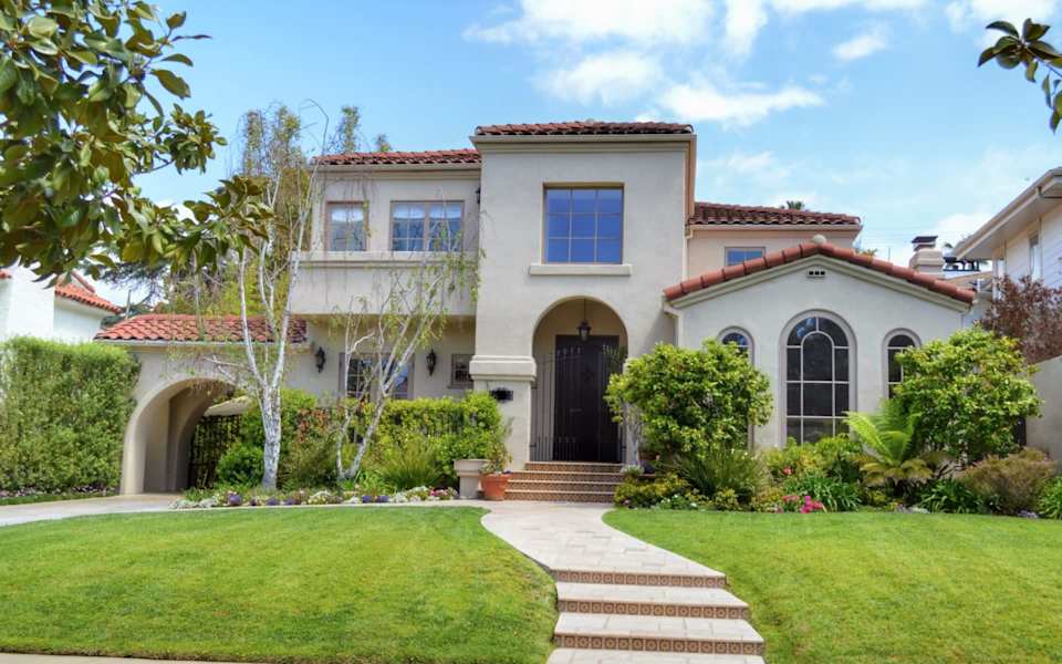 Newport Heights | Neighborhood Guide