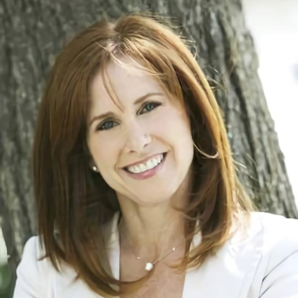 About Sara Cutter | The Village Properties | The Village Properties