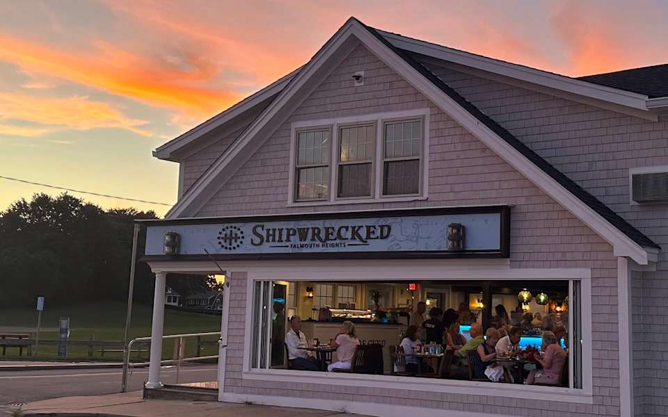 A Taste of Paradise: Top Waterfront Restaurants in Falmouth, MA | Blog ...