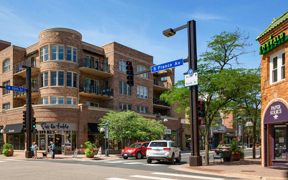 Edina | Neighborhood Guide | Gregg Larsen
