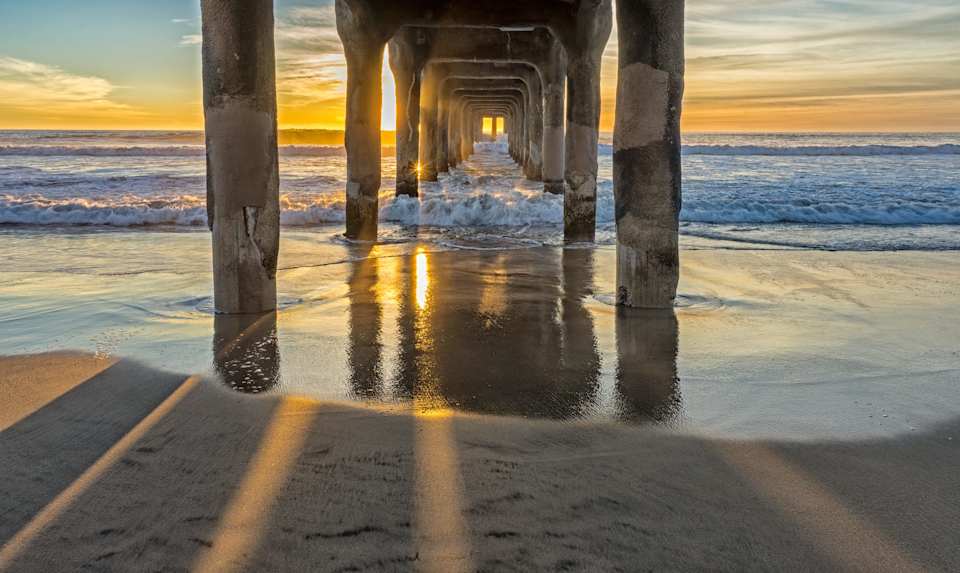Manhattan Beach Community Guide | Austin Krock