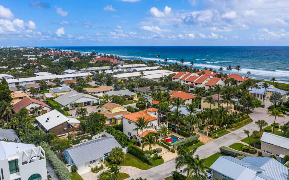 Ocean Ridge | Neighborhood Guide | Palm Beach Adivosry