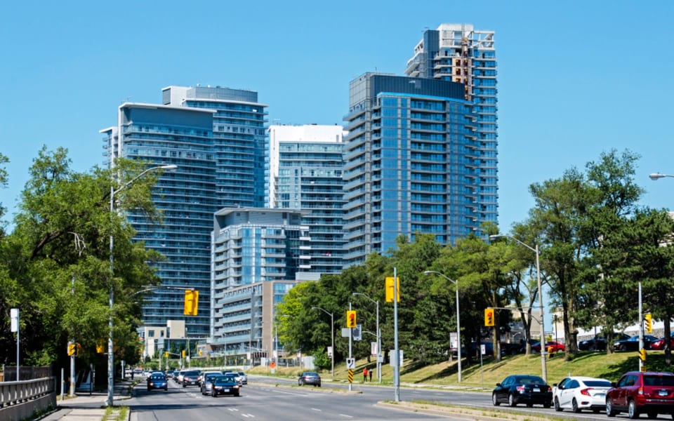 Davisville Village | Neighbourhood Guide