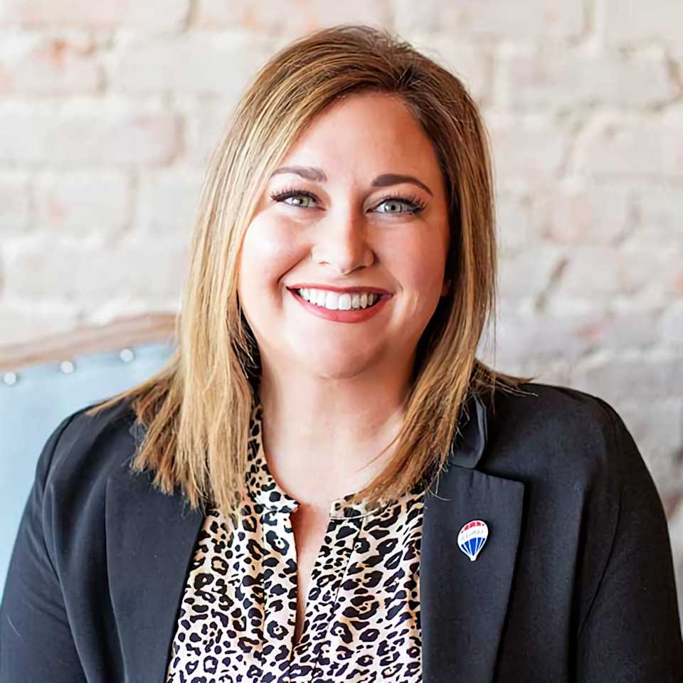 About Sabrina Meeks | RE/MAX Freedom