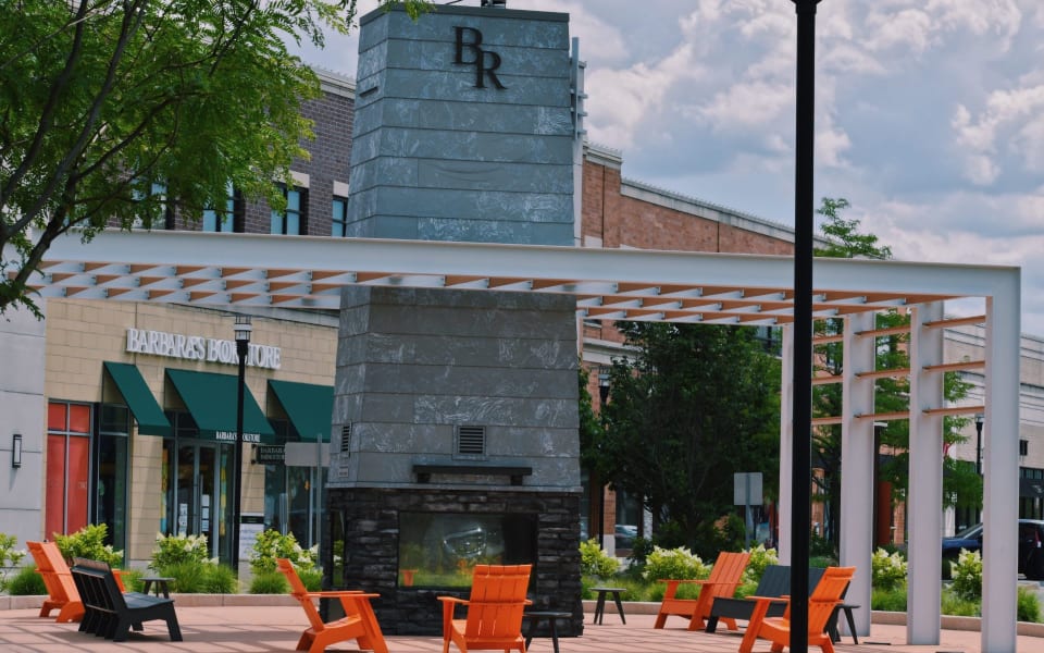 Burr Ridge | Neighborhood Guide | The Brennan Group