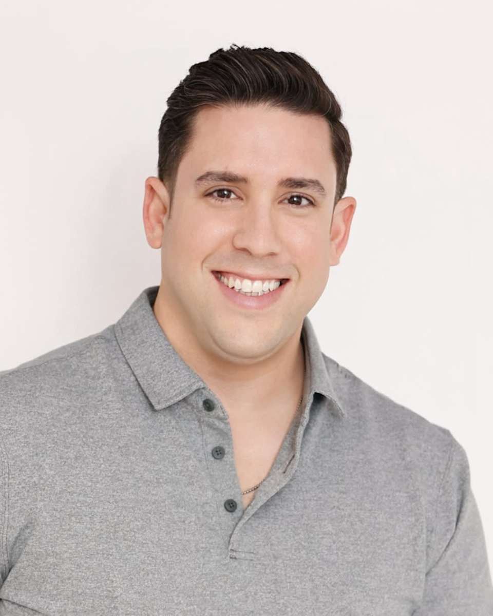 About Jose Medina | Chez Realty