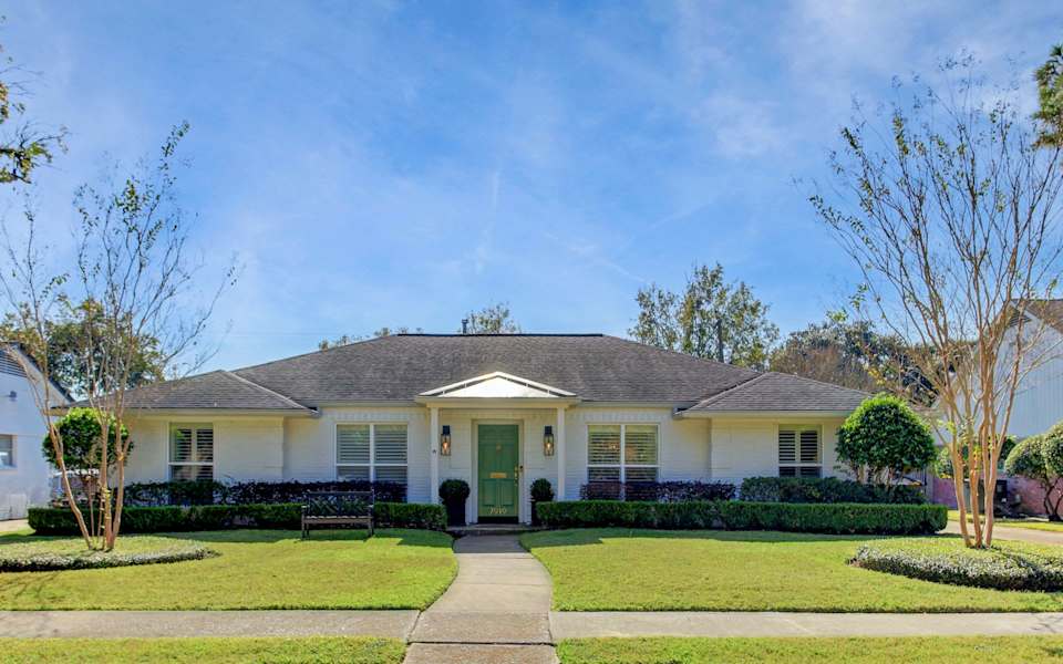 Living in Briarmeadow, TX: Neighborhood Guide | Caroline Bean