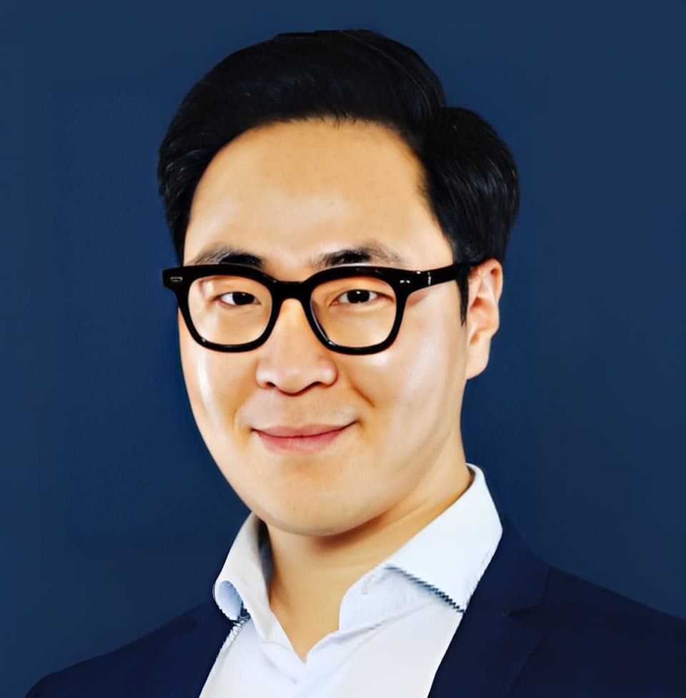 About Vinnie Park | Los Angeles Real Estate