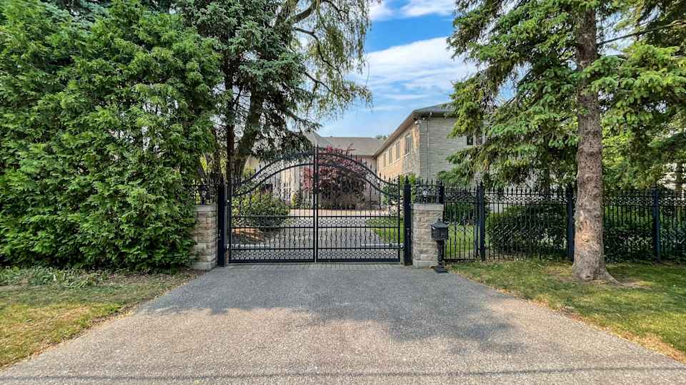 20 The Bridle Path | Katy Torabi | Toronto Real Estate Agent