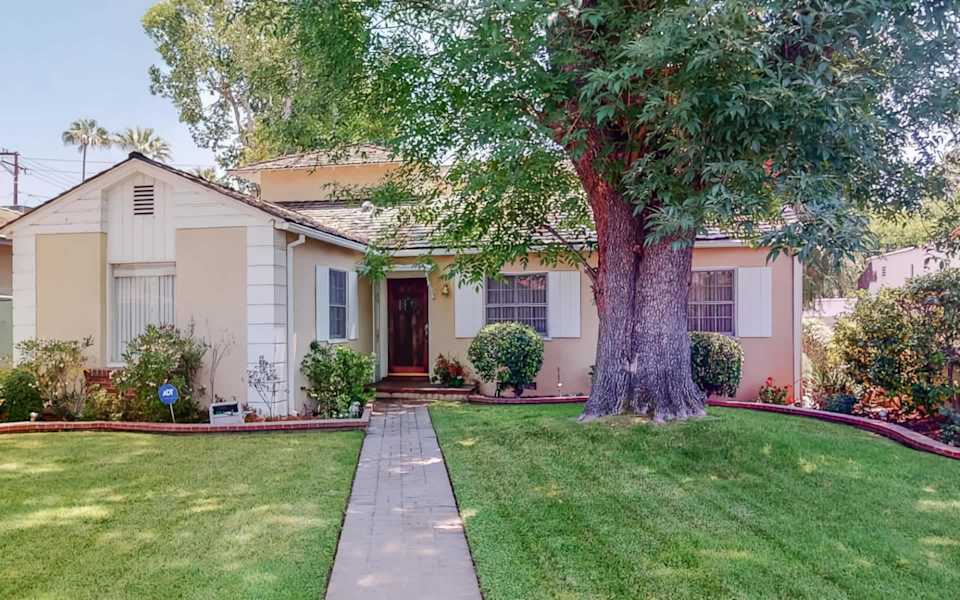 Luxury Living in San Marino, CA: The Epitome of Elegance and Comfort ...