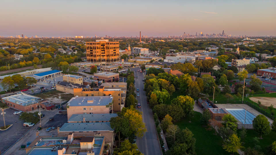 Jefferson Park | Neighborhood Guide