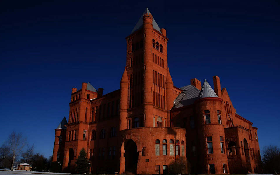 A Guide to Castle Westminster | Blog | Jennifer Stuckey | Jennifer Stuckey