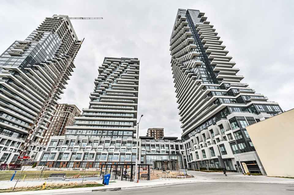 Sophisticated Urban Living | Barry Cohen Homes