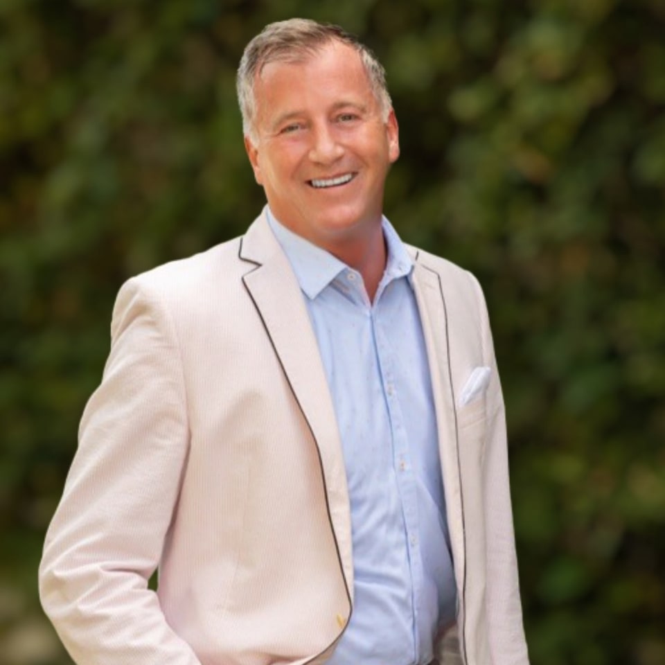 44 Cocoanut Row #212A