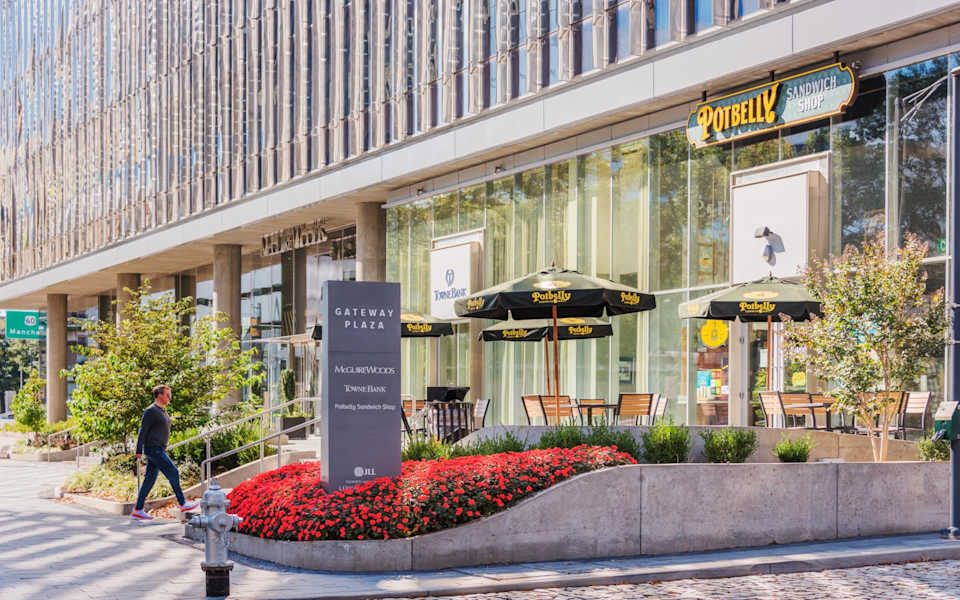 Gateway Plaza | Portfolio