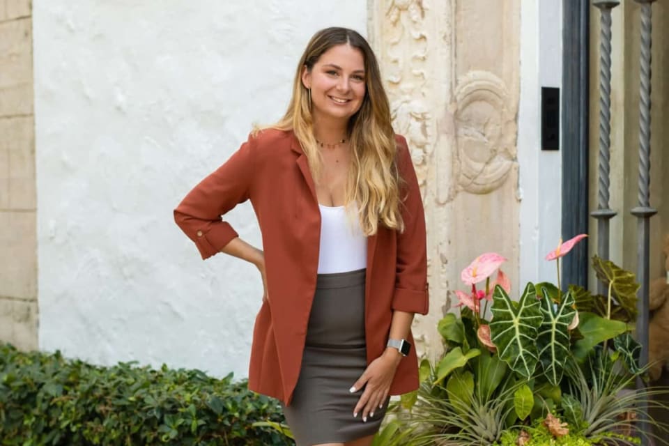 About Alexandra Simon | The Wolfe Team | Jupiter Real Estate Team ...