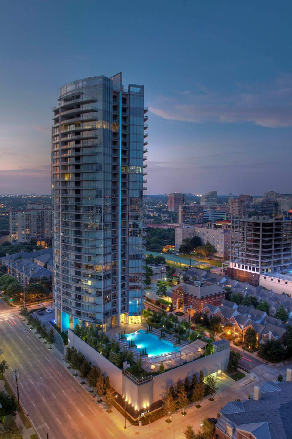 Azure Condos of Dallas | 2900 McKinnon Ave
