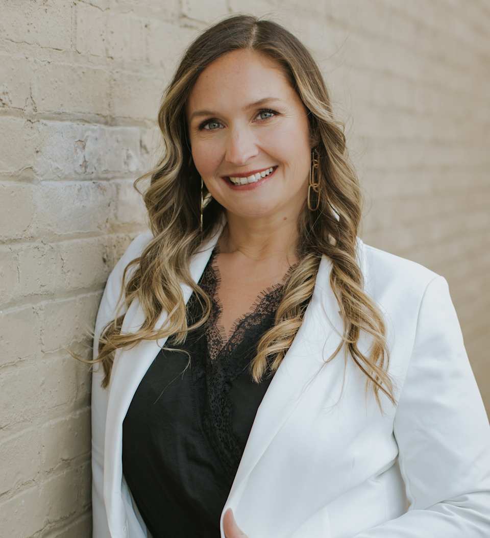 About Stephanie Kramer | Wardlow Group | Top Ranking West Suburban Real ...