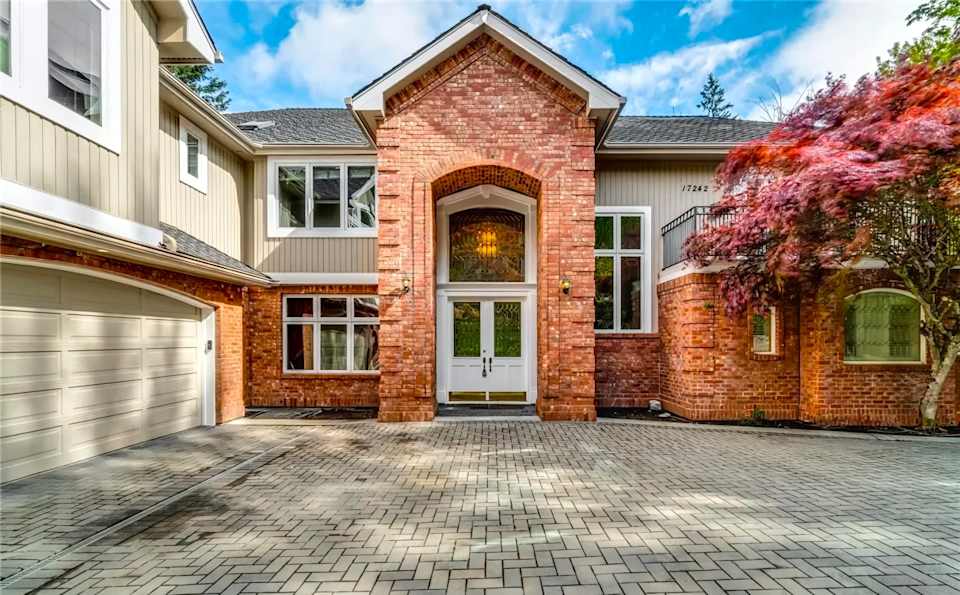 Buying and Selling Luxury Homes in Seattle and Bellevue | Blog | Mary Pong