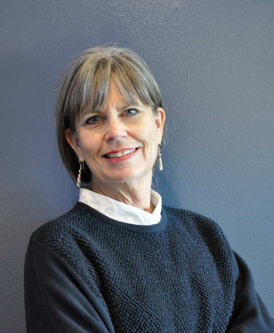 About Heidi Woodruff Smith