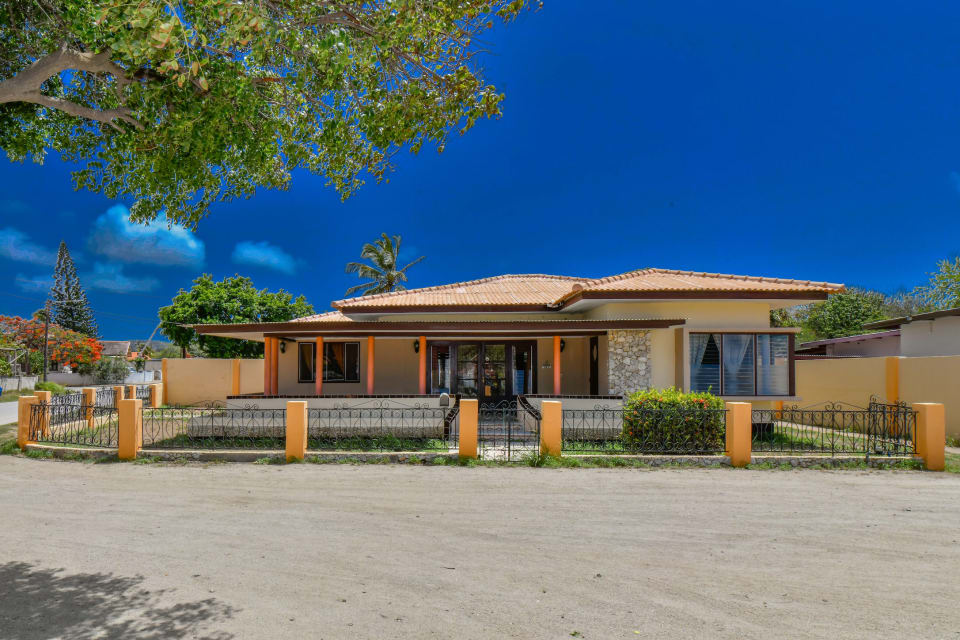 Zeerovers, Forsale, Savaneta | Bold Real Estate Aruba | Noord Real ...