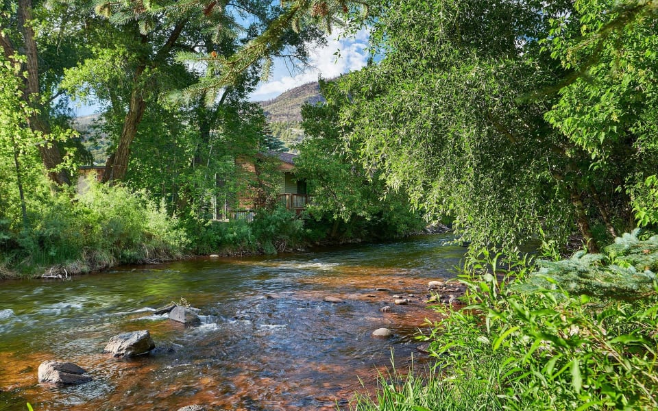 Basalt | Neighborhood Guide | Stephanie Williams