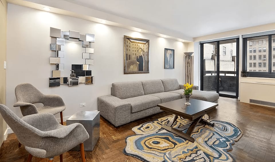 347 West 57th Street Unit: 6E