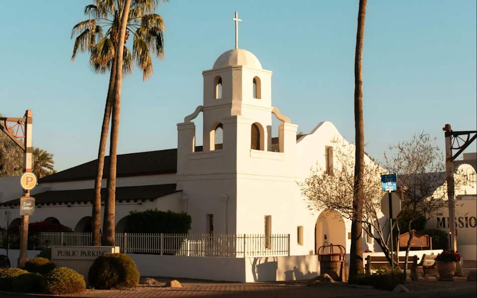 The Best Architectural Landmarks in Phoenix | Blog | Roger Banning and ...