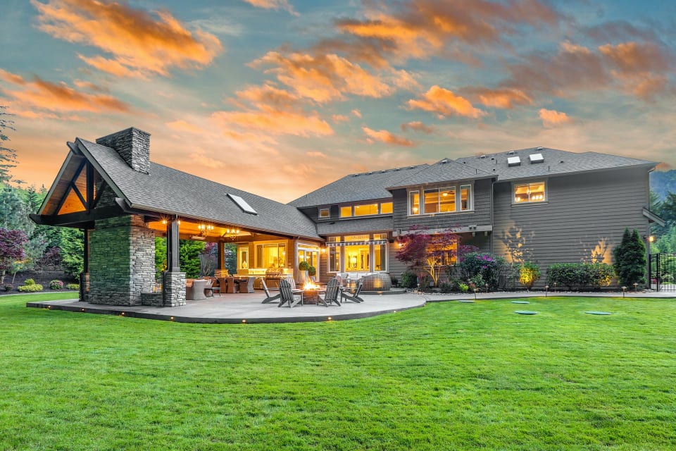 002-415931-1e3a4018_hdr