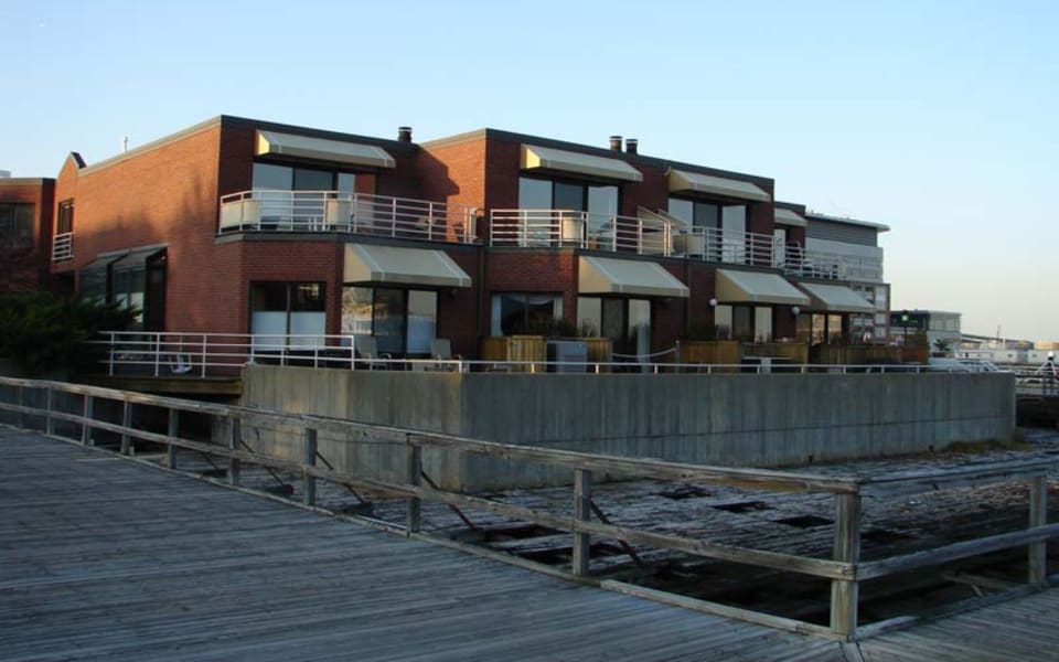 Shipway Place | Luxury Buildings | Boston Real Estate Agent